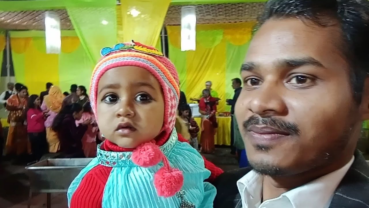 Baby Aarohi Vlogs Day 4 | Aarohi Pahuchi Party Karne | Kids Video - YouTube