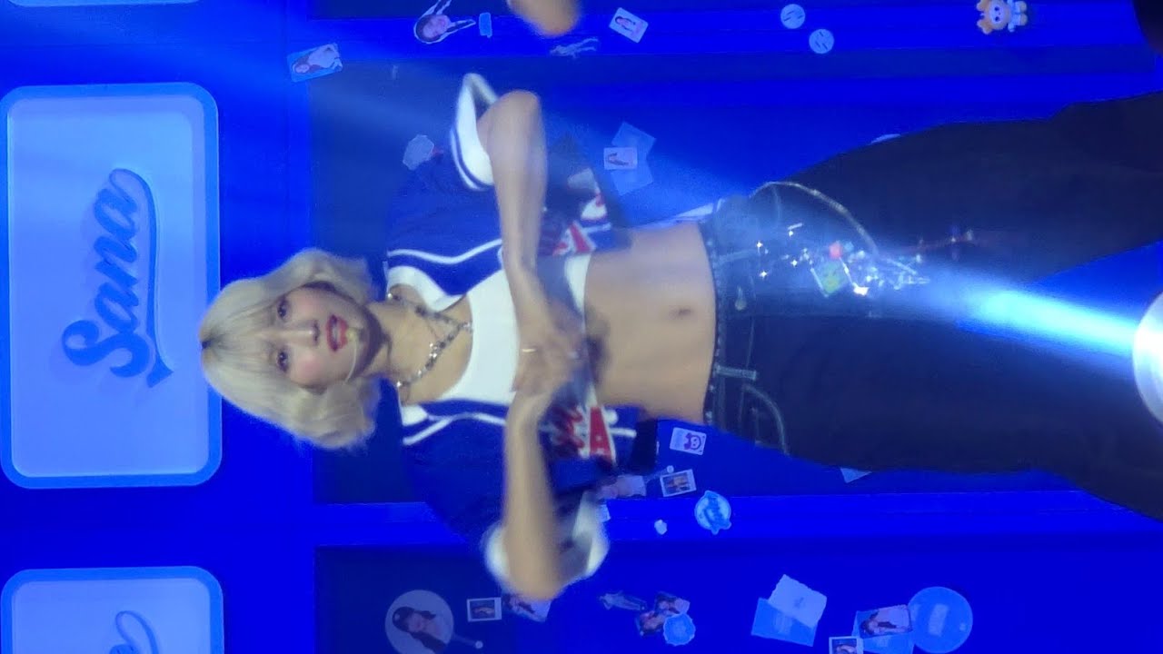 TWICE (트와이스) MOMO (모모) - HELLO @ TWICE Fans Meeting “HOME 9ROUND ...