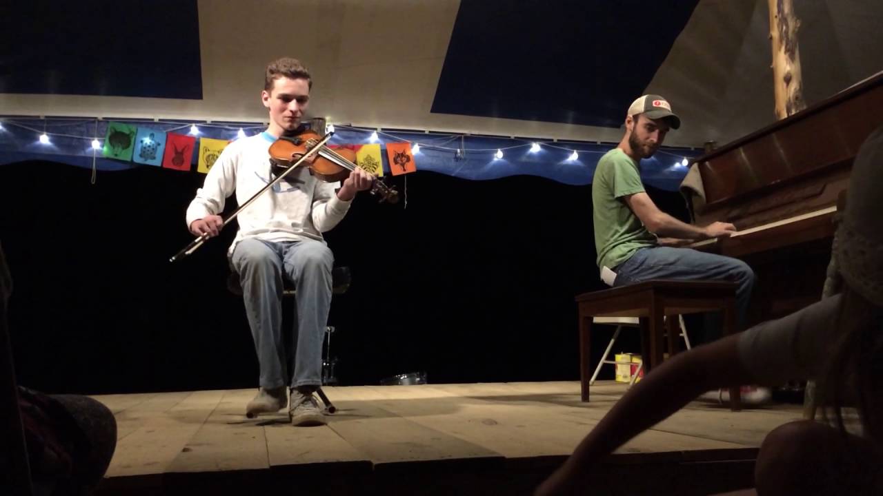 Benjamin Foss and Neil Pearlman at Maine Fiddle Camp 2016 - YouTube
