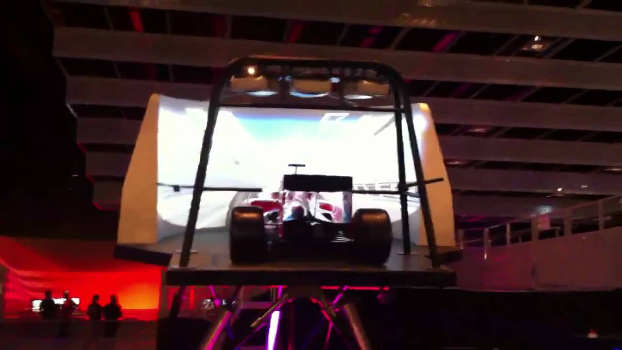 F1 simulator at Ferrari world - YouTube