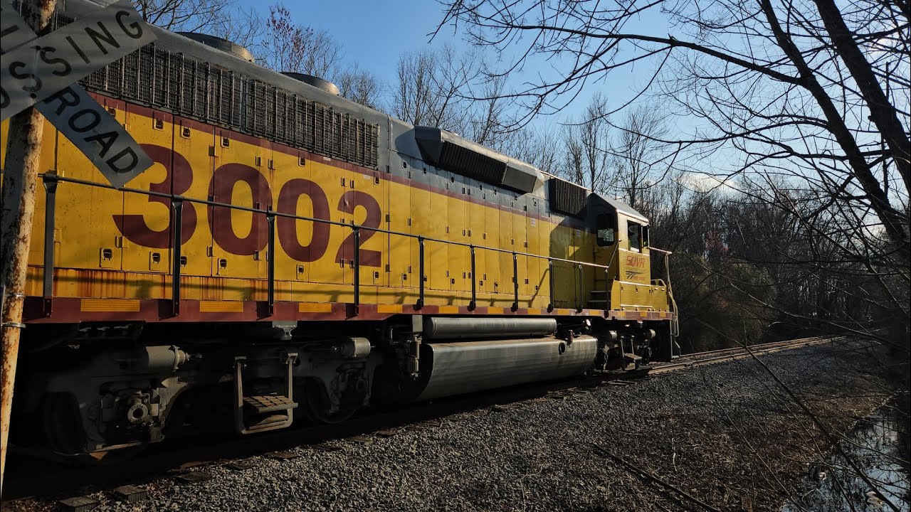 SQVR GP40-2 3002 First Break-In Run on the CFWR | Southwest Appalachian Railfan Prod. - YouTube