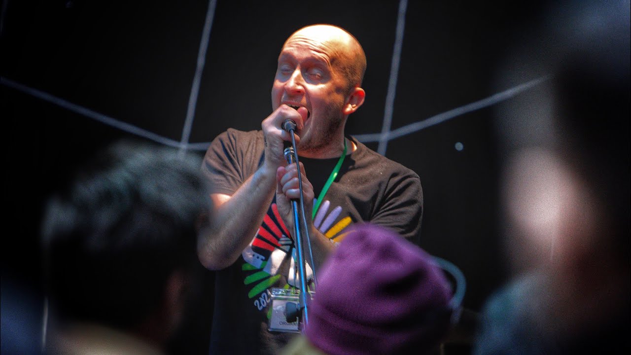 Kiss The Barista - YouTube