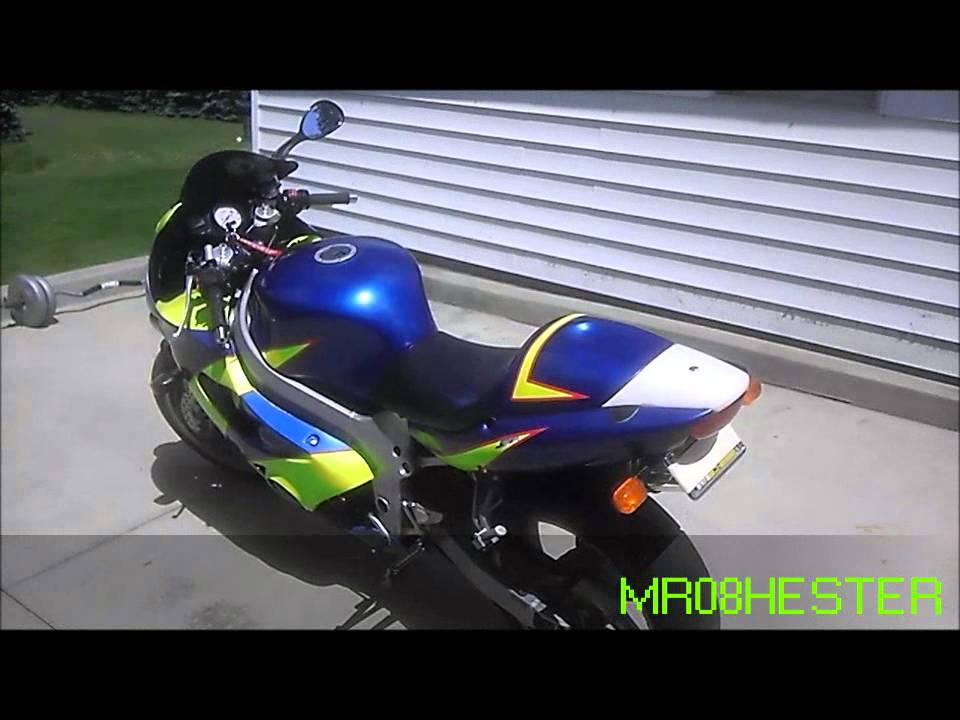 My Triumph TT600 Walk Around - YouTube