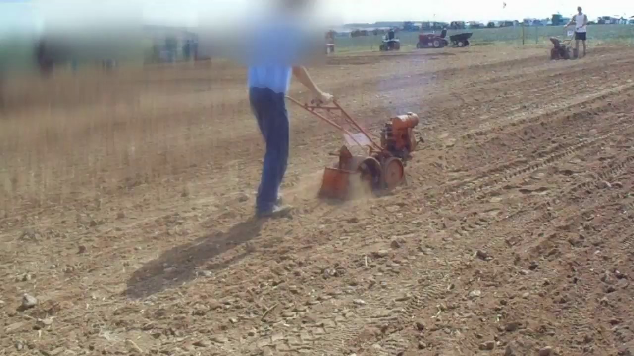 THE GREAT DORSET STEAM FAIR , 2017 HOWARD BANTAM ROTAVATOR - YouTube