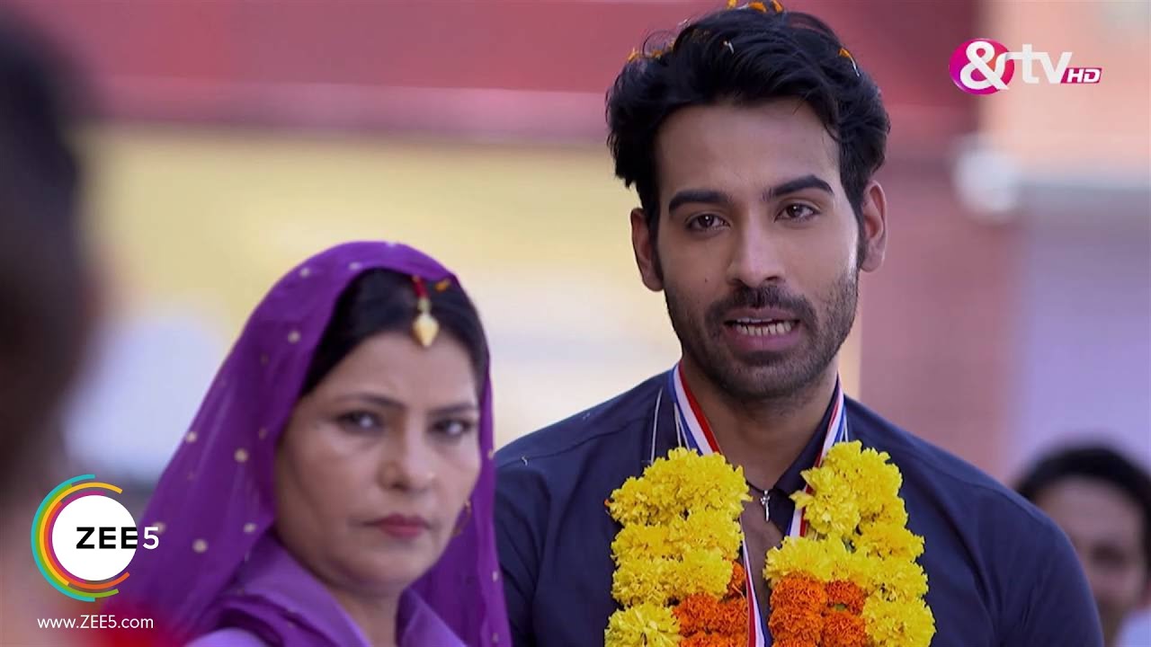 बढ़ो बहु - Badho Bahu - Best Scene - Ep - 2 - Arhaan Khan,Prince,Antara ...