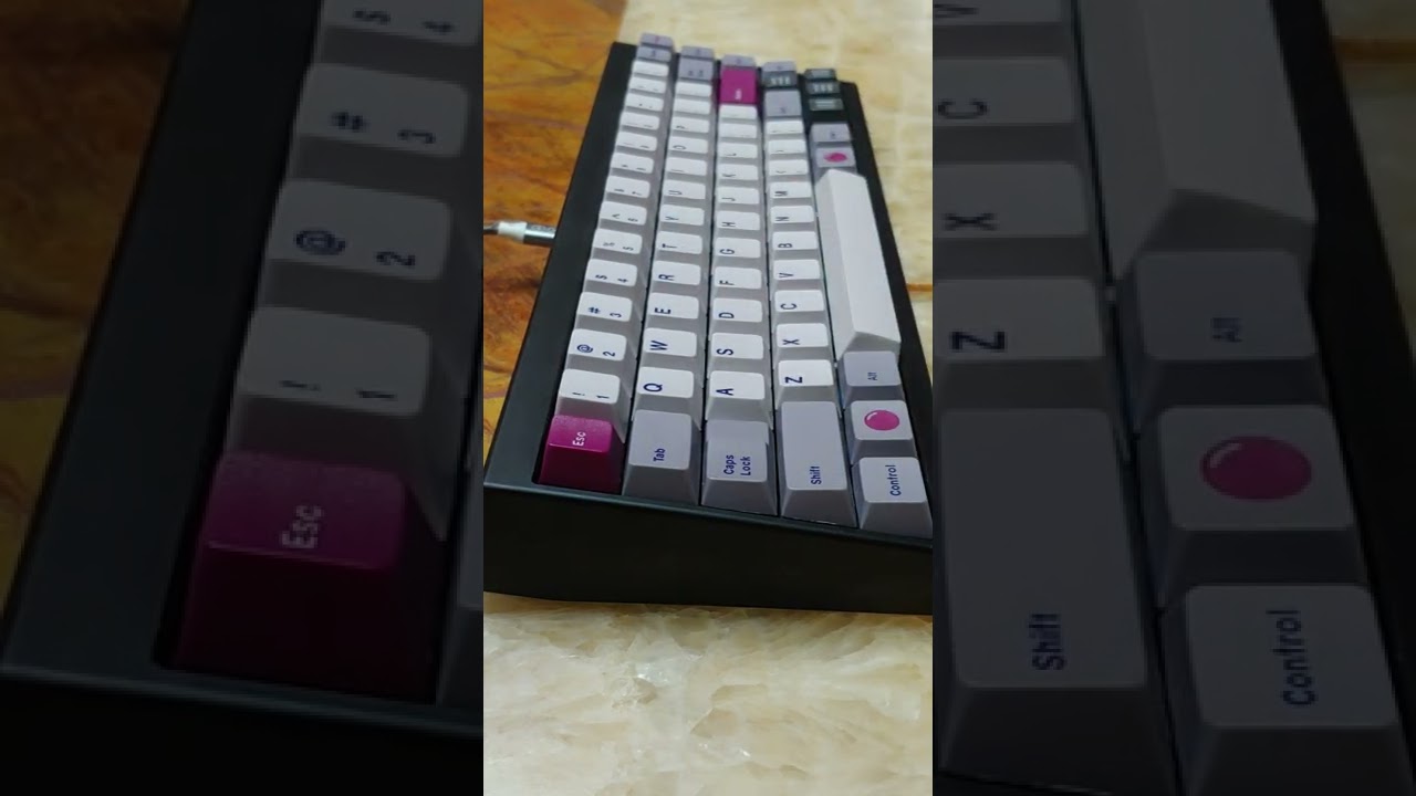 Keycult No. 2/65 w/ Retooled Cherry MX Blacks, Alu plate - YouTube