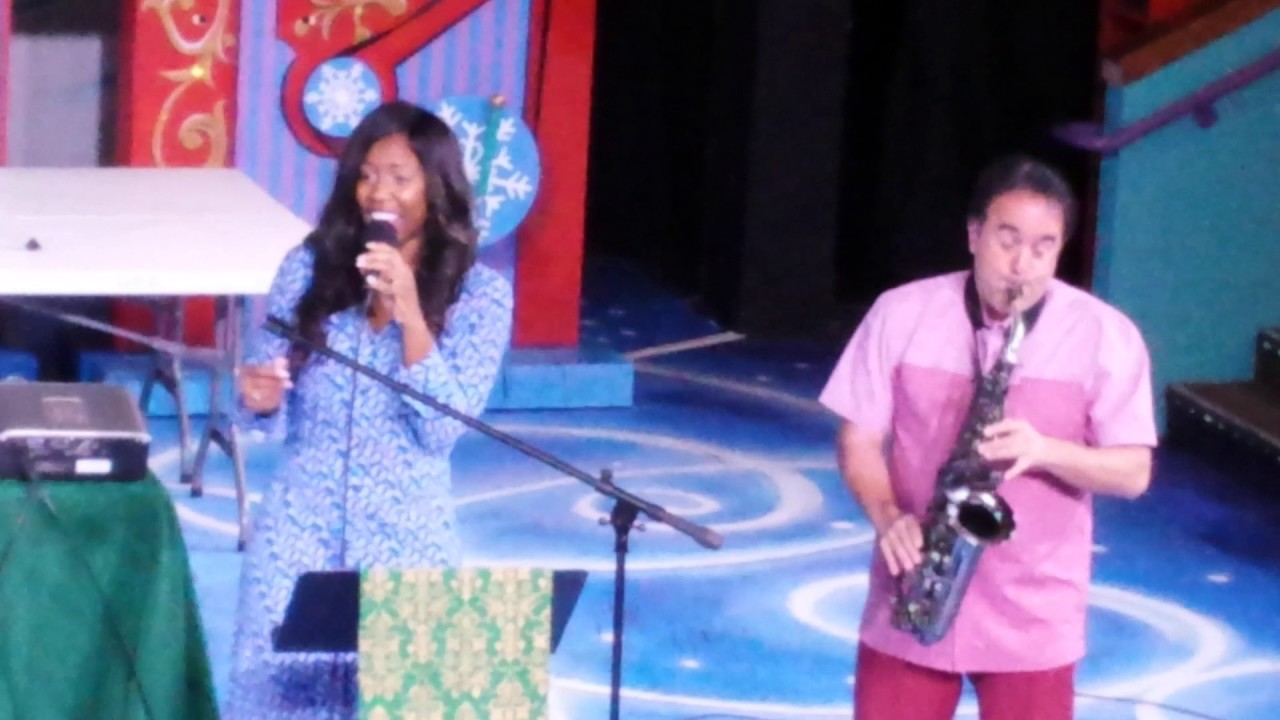 O Holy Night - Carmen Harrell and Dave Capp - YouTube