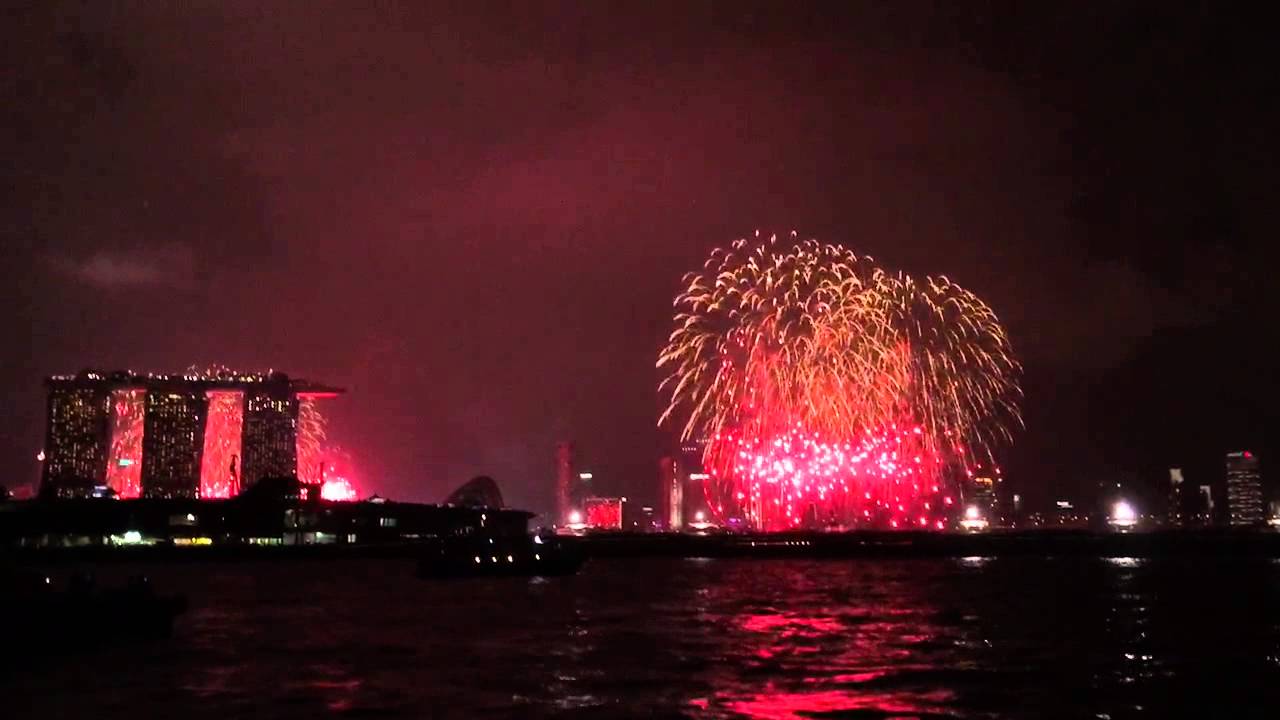 SG50 NDP 2015 fireworks - YouTube