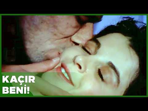 Çiçek Abbas Türk Filmi | Nazlı, Abbas'ın Fakirliğine Aldırmıyor!