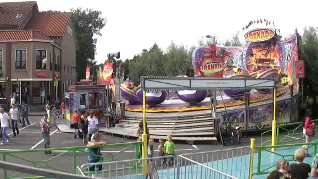 kermis Volendam 2013 vanuit reuzenrad Happiness - YouTube