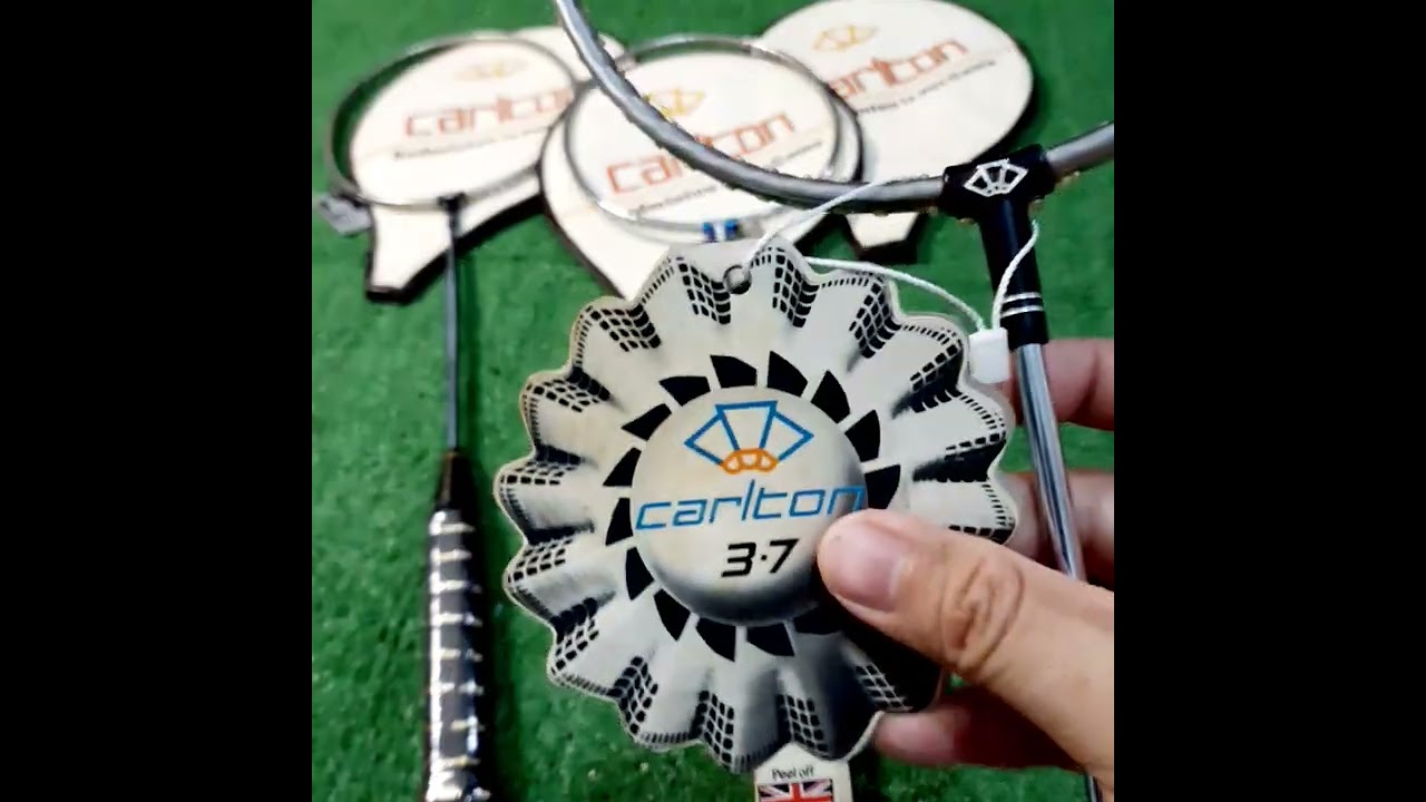racket badminton carlton vintage 3.7 and 3.7x review - YouTube
