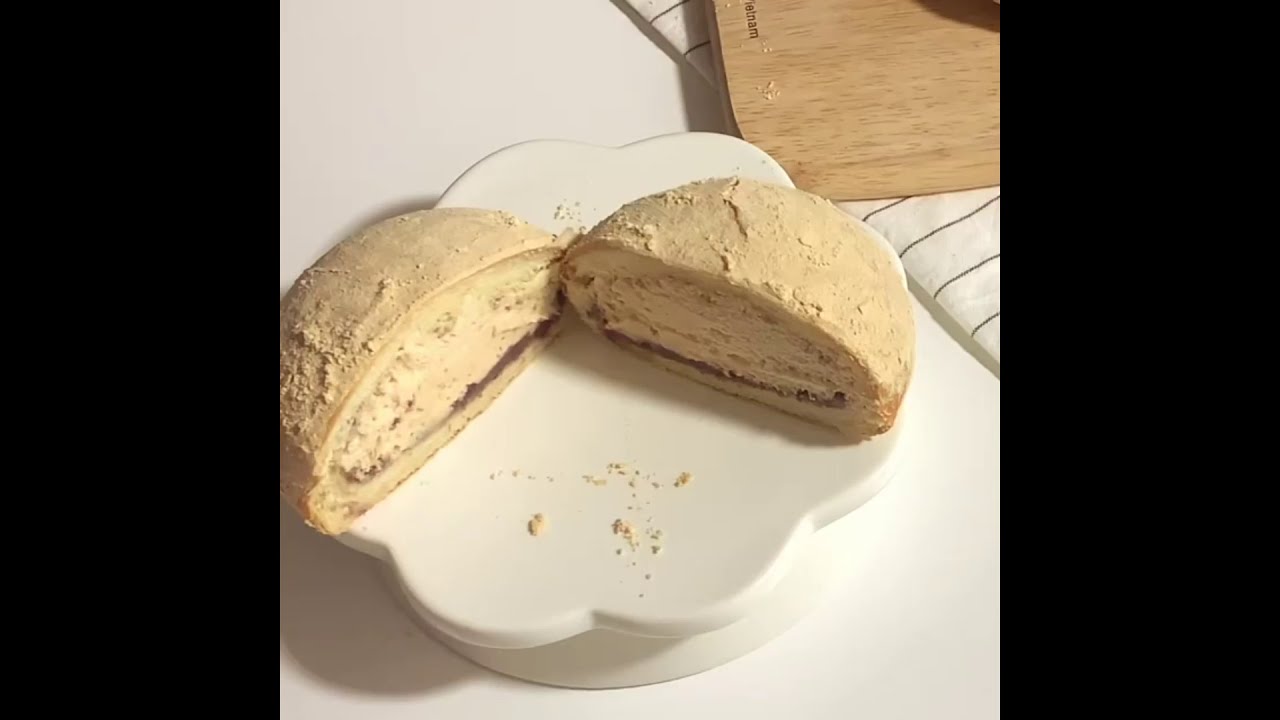 Injeolmi Cream Buns | 1 Minutes Recipes | Snack Korean | Chillout - YouTube