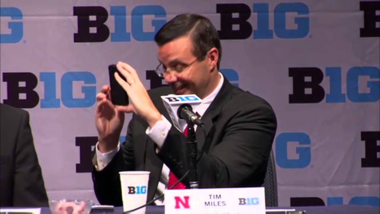 Tim Miles Puts the Media on Twitter - YouTube