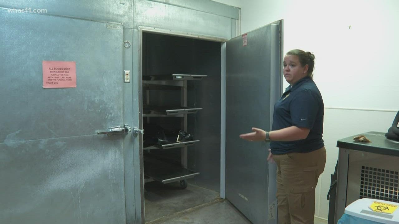 Elizabethtown coroner helps hospitals as COVID-19 cases surge - YouTube