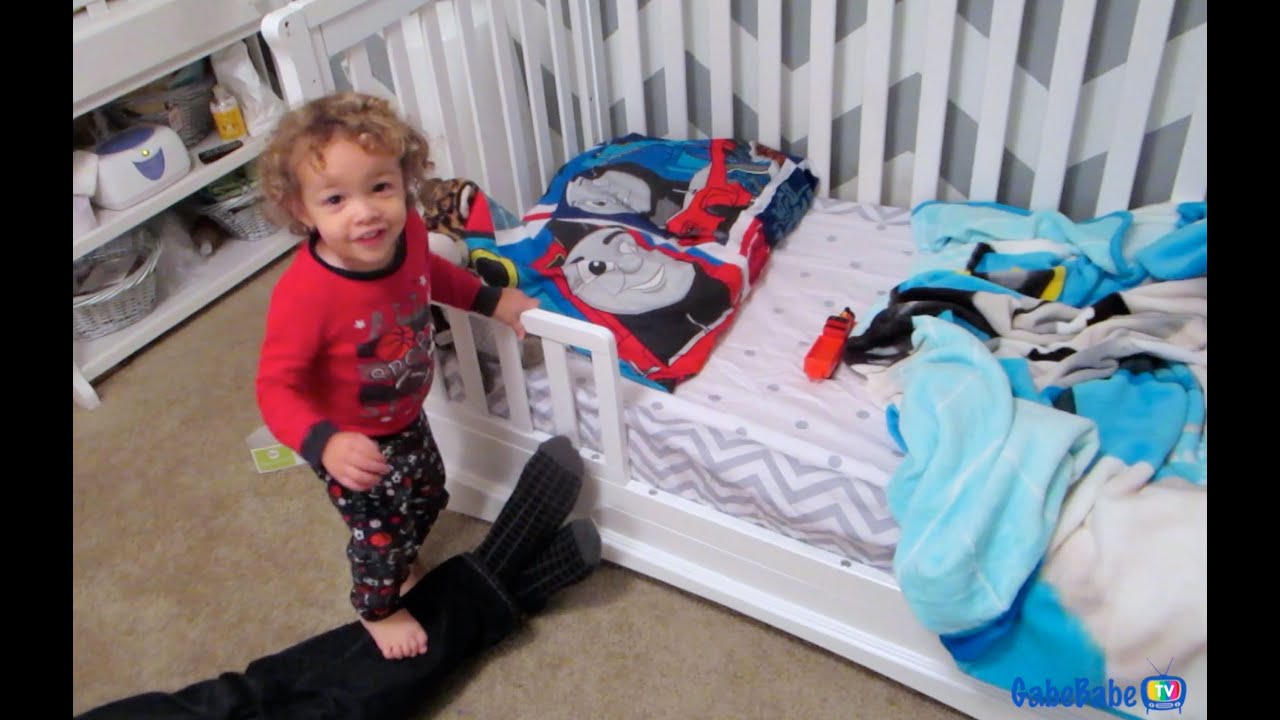 Big Boy Bed! | GabeBabeTV - YouTube
