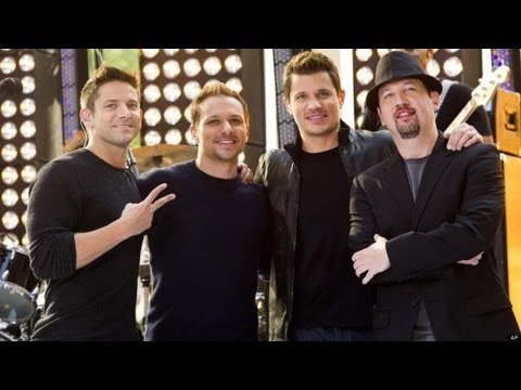 Nick Lachey Talks Boy Band Rivalry | HPL - YouTube