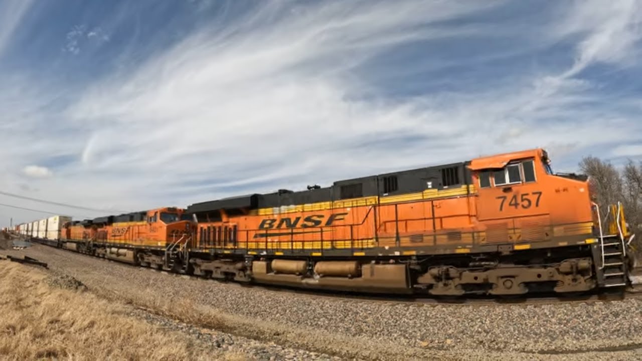 Eastbound BNSF 7457/6401/5094, Intermodal Train, "Cherokee Sub" Tulsa, OK, 2-21-2022, GoPro ...