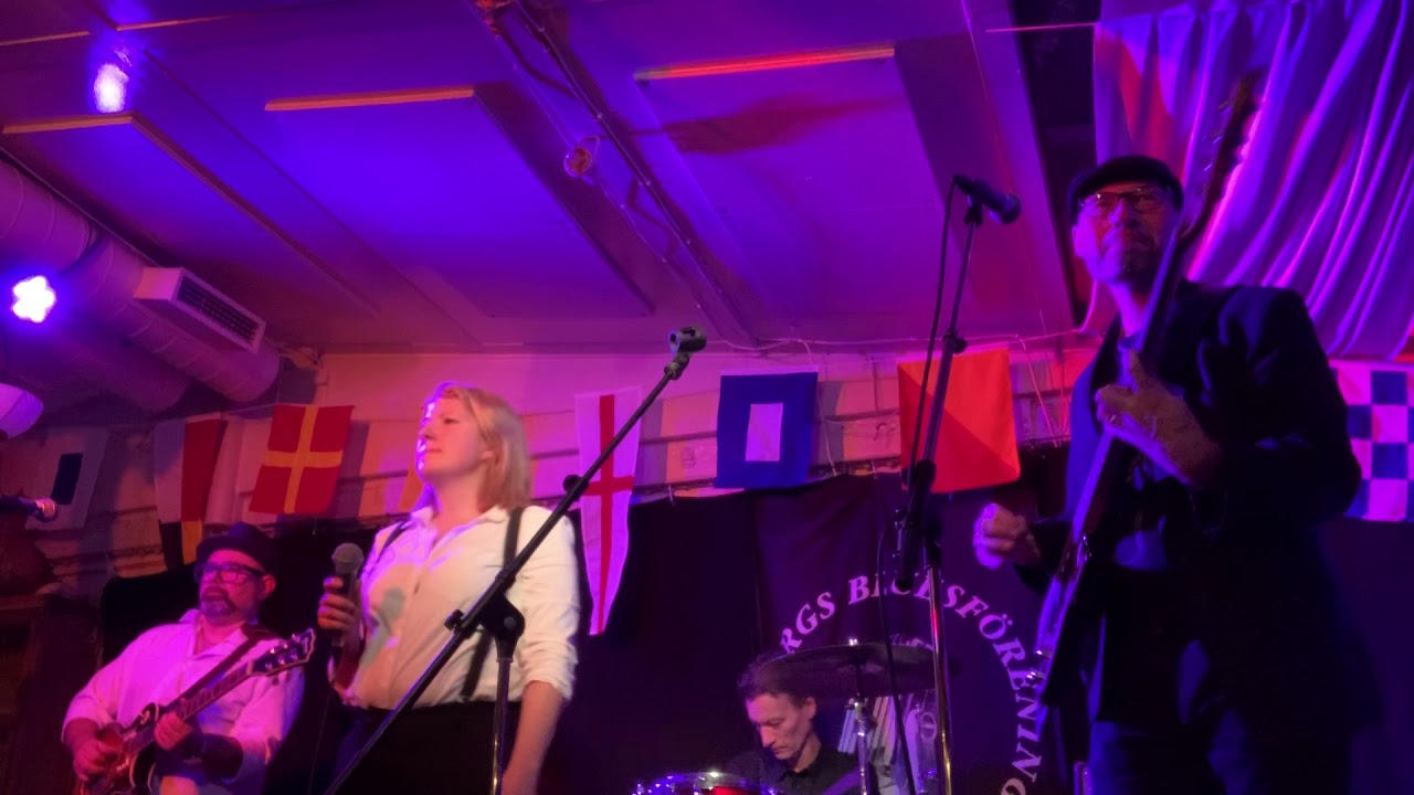 Blue Mary Blues Band - Klockan 3 - Live At S/S Marieholm - YouTube