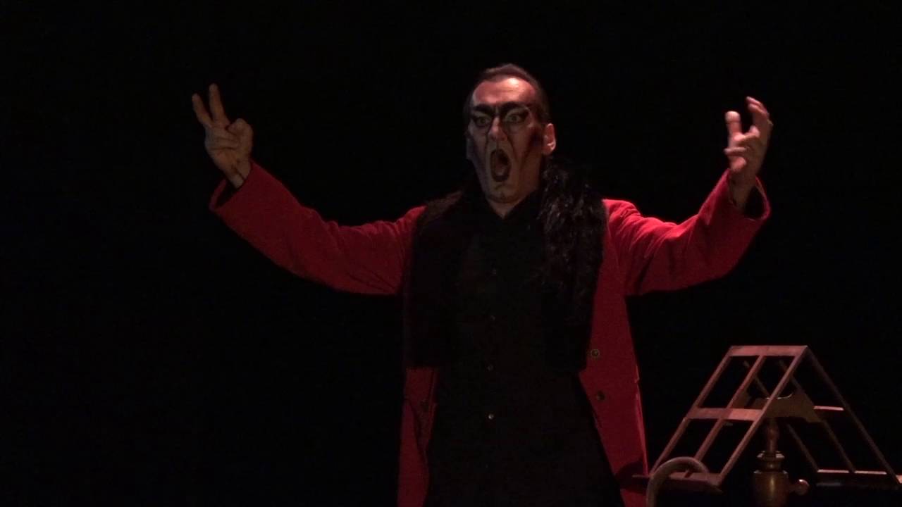 MEFISTOFELE - Son lo spirito (Rubén Amoretti) - YouTube