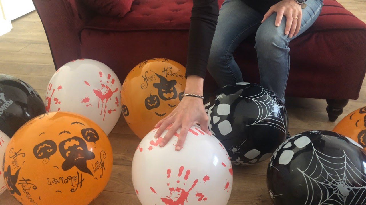 HAPPY SCARY HAlLOWEEN BALLOONS POP!!! - YouTube