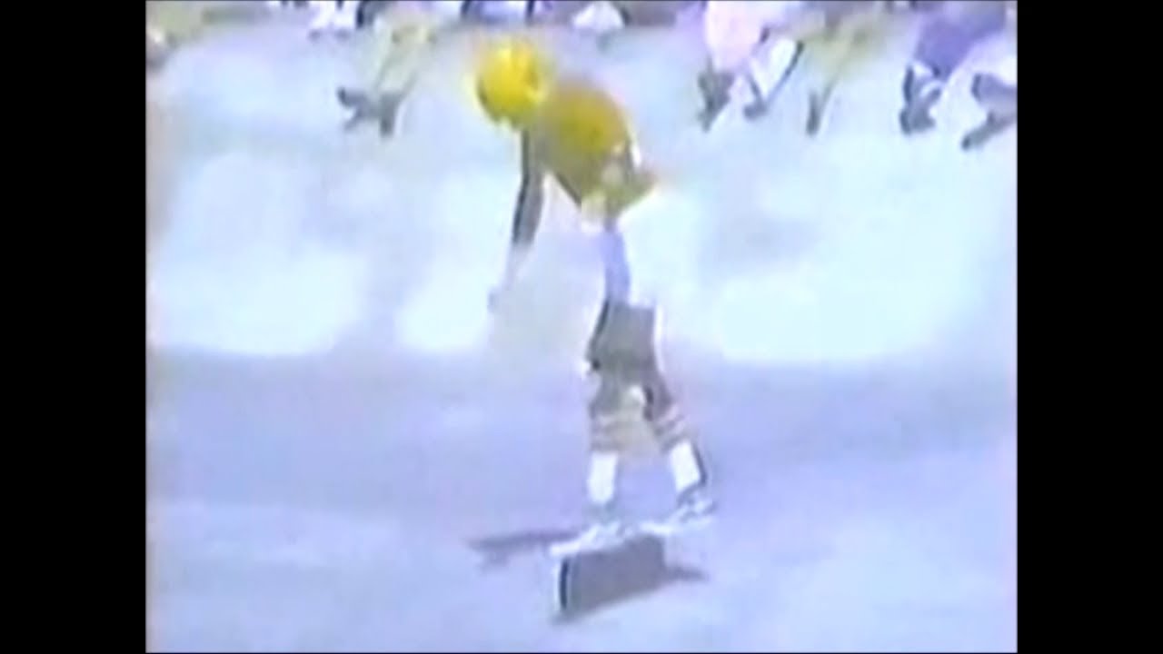 Rodney Mullen - 1984 Del Mar Skate Ranch Freestyle Contest - YouTube