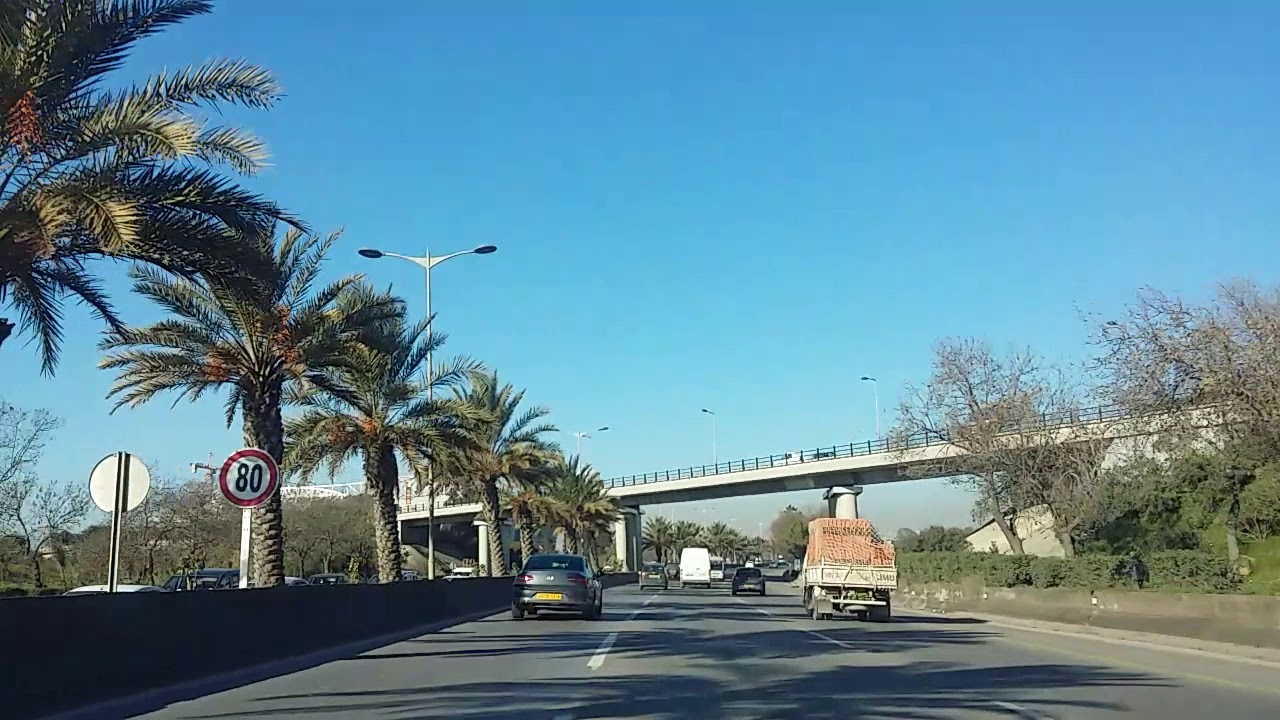 stade de Baraki -Baraki stadium Algiers - YouTube