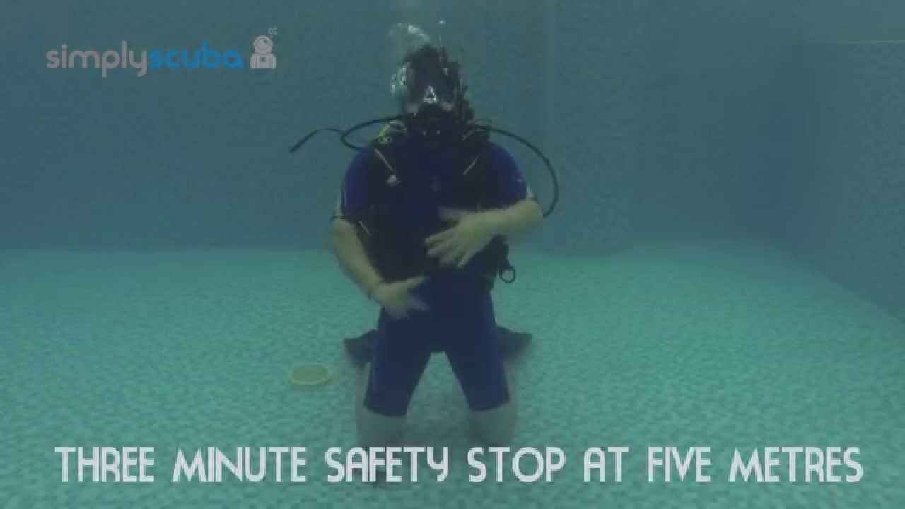 Advanced Underwater Hand Signals - www.simplyscuba.com - YouTube