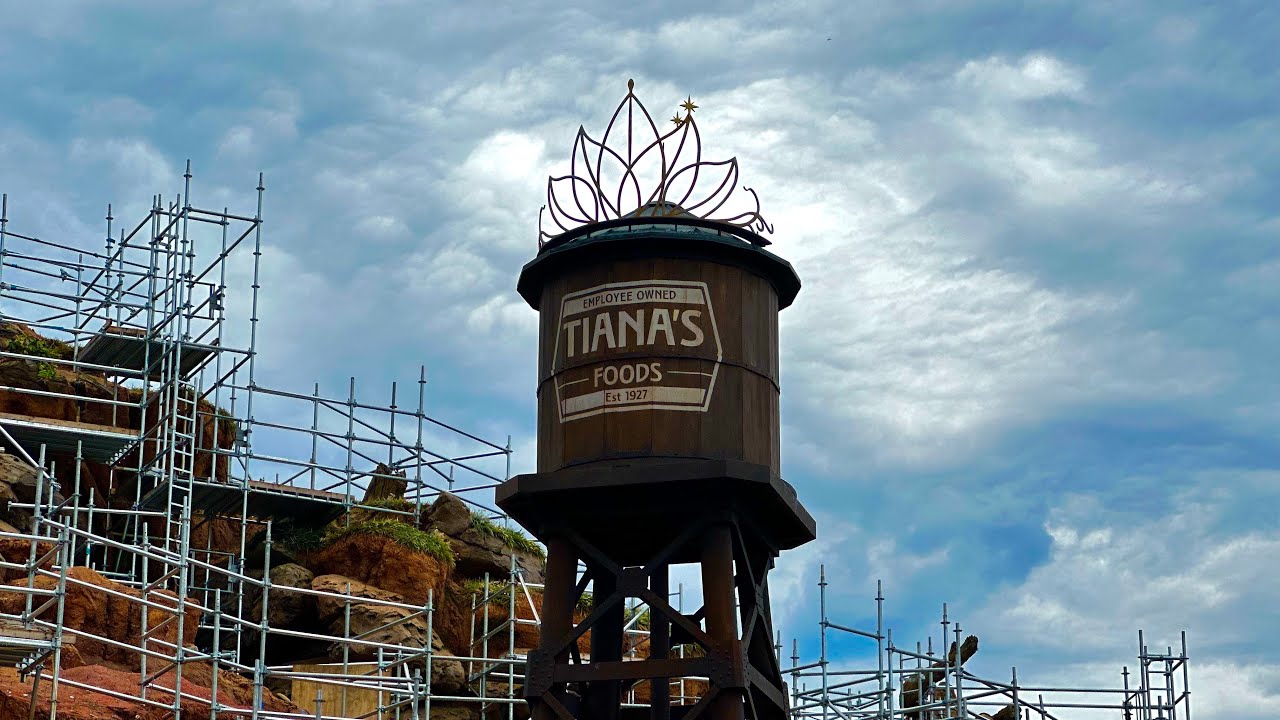 FIRST LOOK Water Tower Added to Tiana’s Bayou Adventure at Magic ...