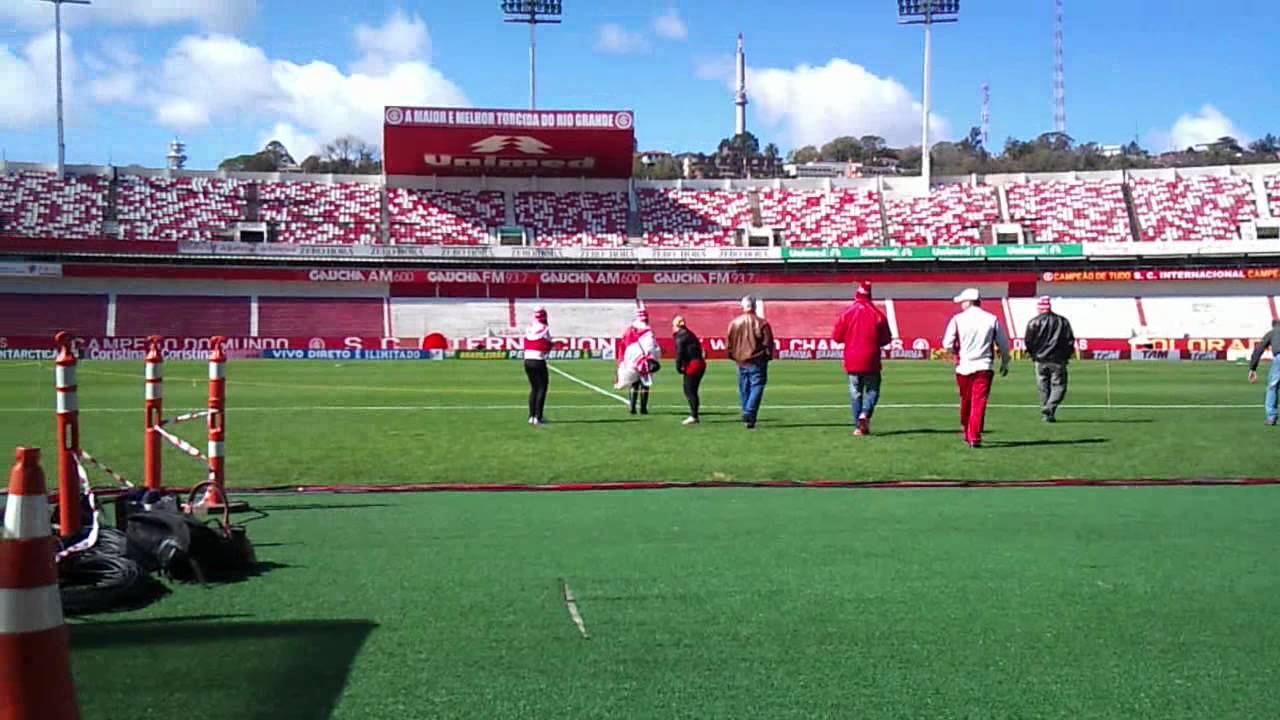 Visita ao Beira-Rio - 21/08/2011 - YouTube