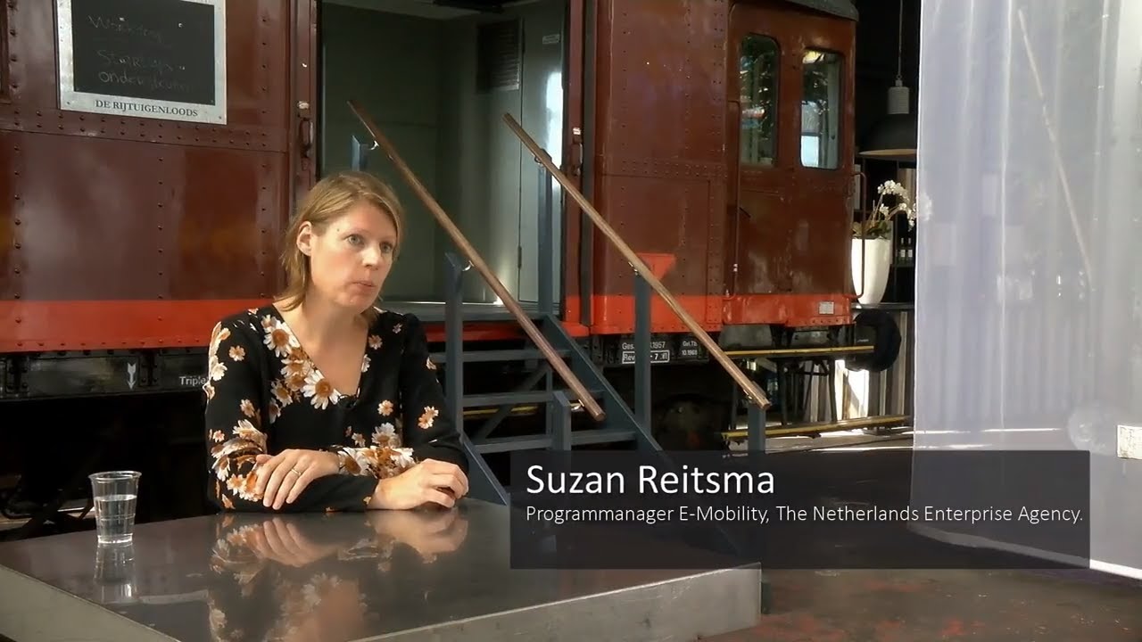 eCARS4x_2018_P2-4_Interview_Suzan_Reitsma-video - YouTube