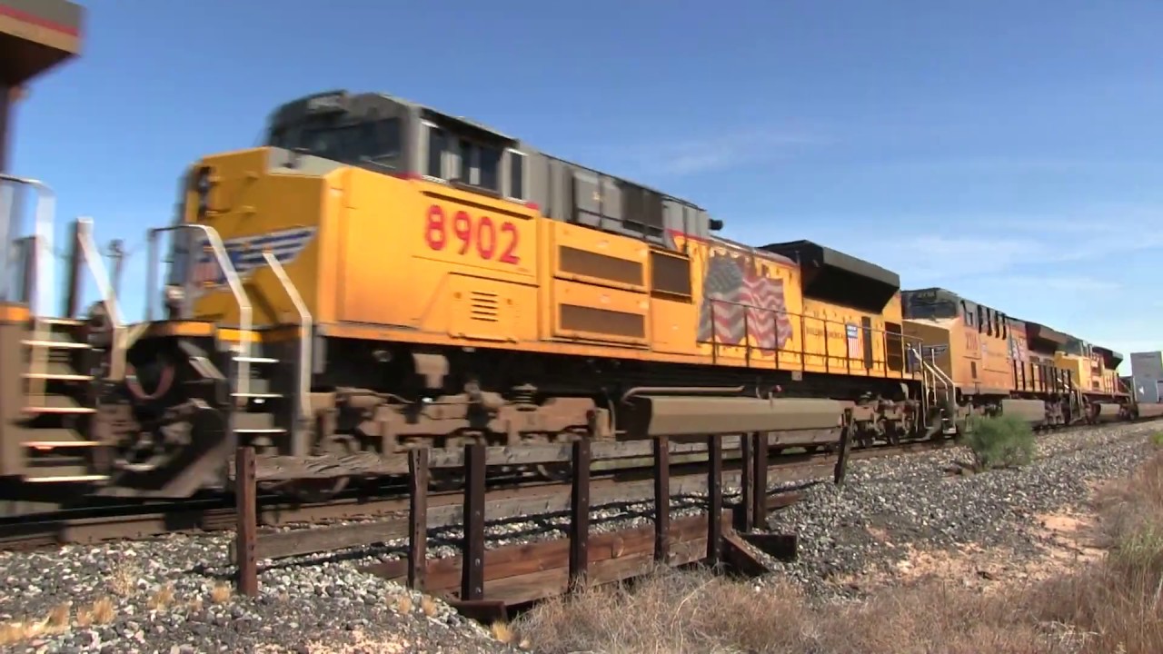 Union Pacific 7734 Racing Containers West At 70-MPH At Citrus Road ...