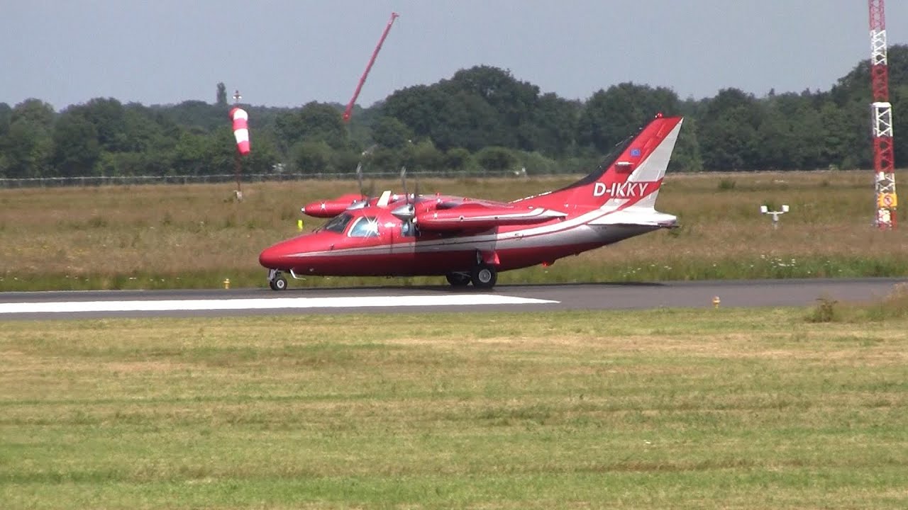 Mitsubishi MU-2 Solitaire Landing Groningen Airport Eelde - YouTube