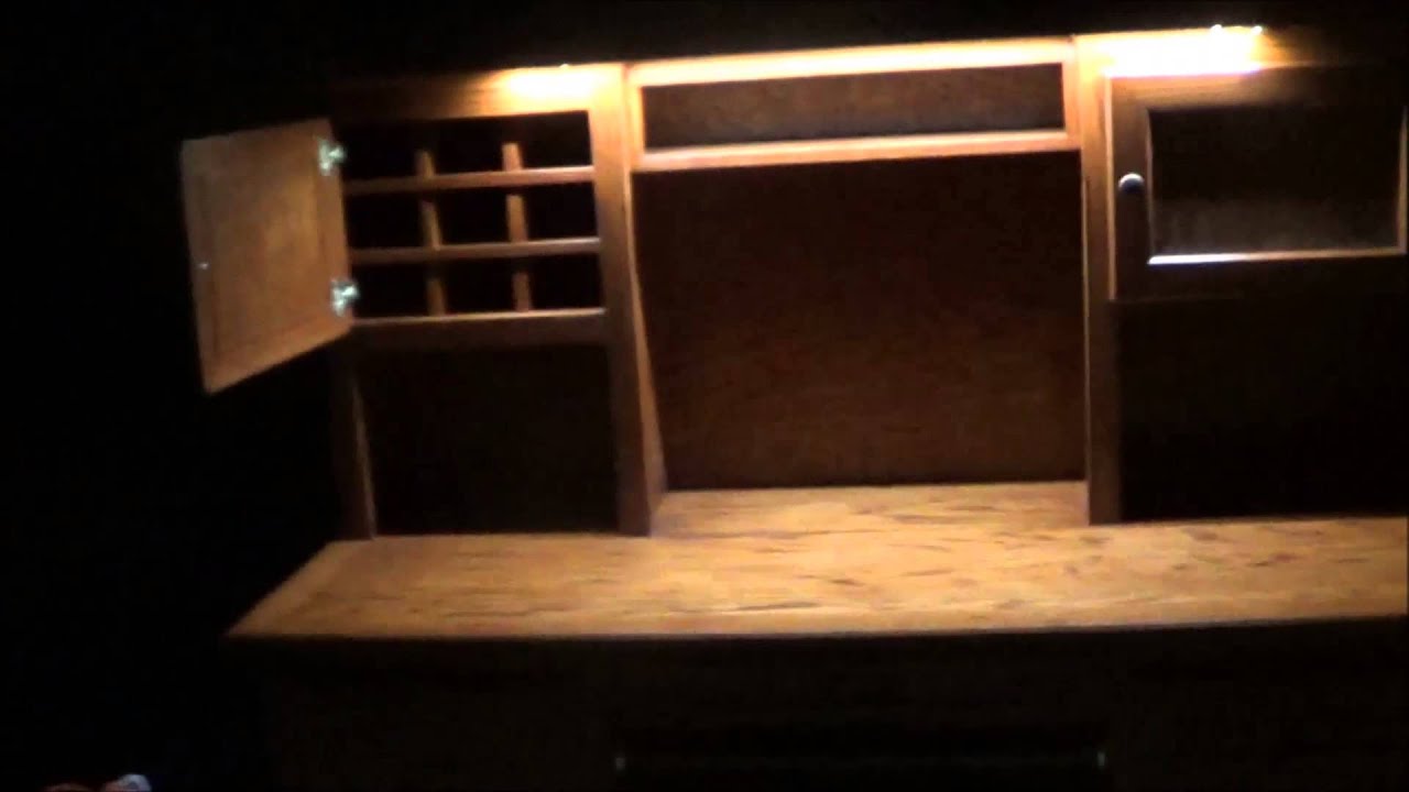 FINAL Desk Build Time Lapse: Part 5 - YouTube