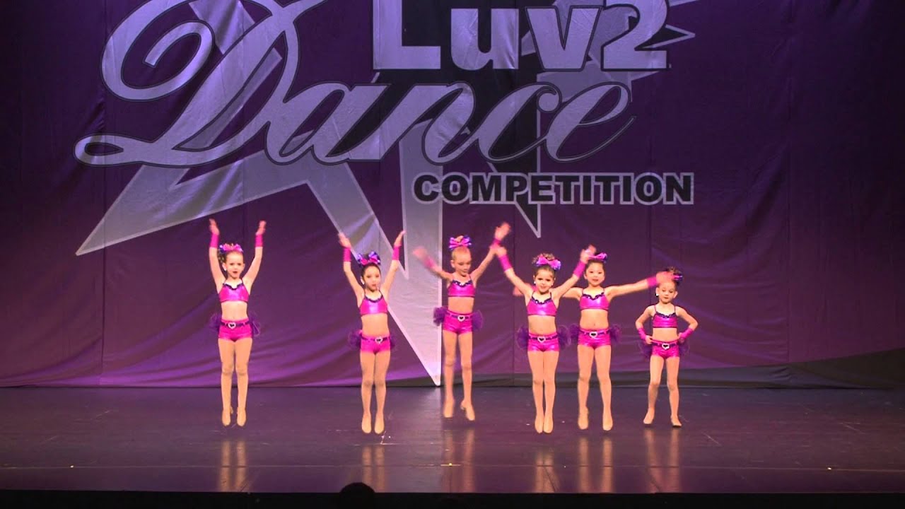 SHOWTIME DANCE CHALLENGE!!! AMERICA'S NEWEST DANCE COMPETITION! - YouTube