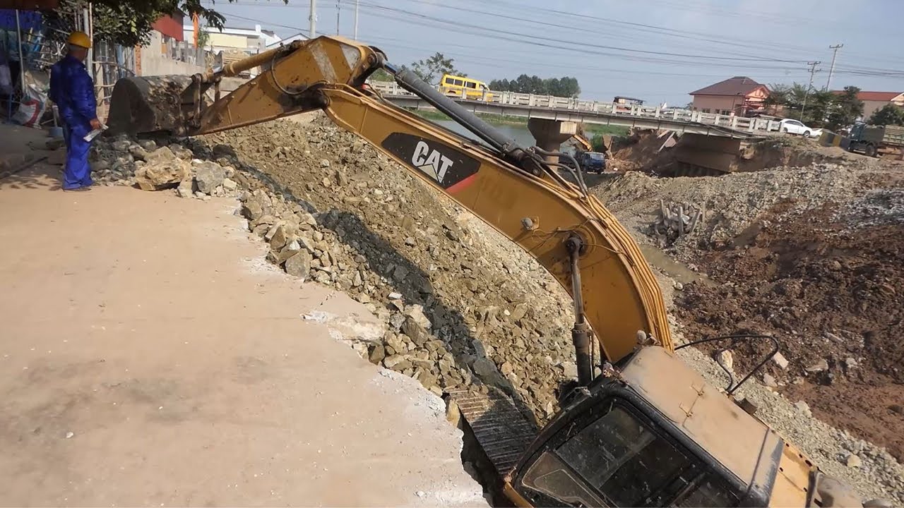 Best Technique Building Caral Slope Foundation Wheel Loader Excavator ...
