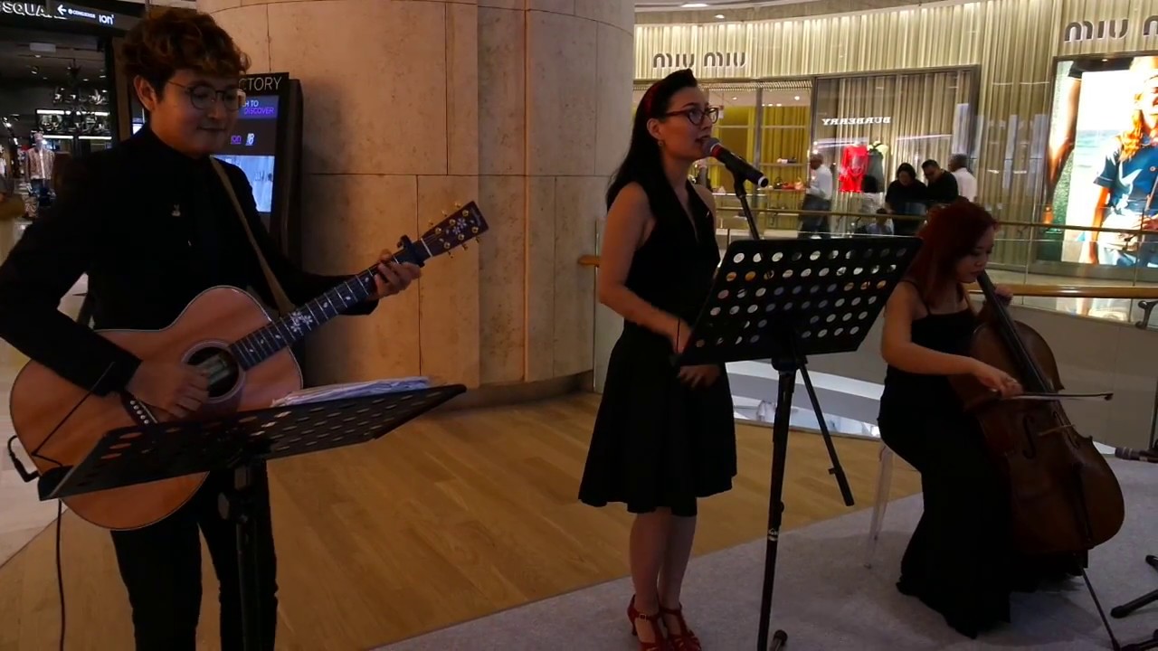 Sparkle Live Music ft Peixin singing Put Your Records On - YouTube