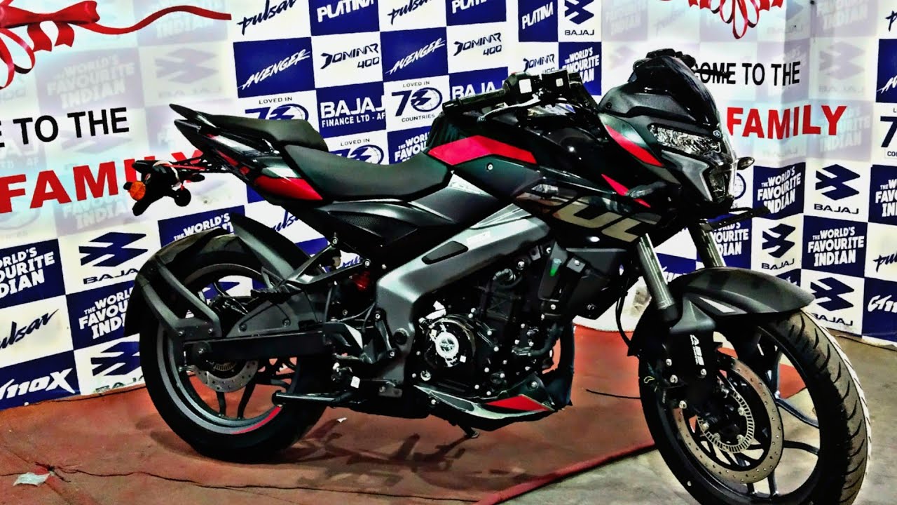 Pulsar NS 200 !! Pulsar NS 200 2025 model ! Pulsar NS 200 Black Colour ...