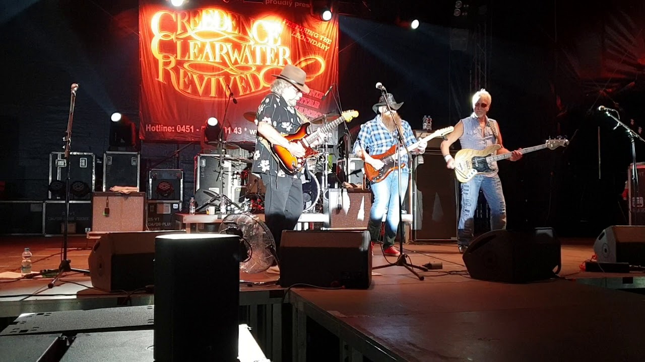 CCR Live- Konzert in Creuzburg 2018 - Susie Q - YouTube
