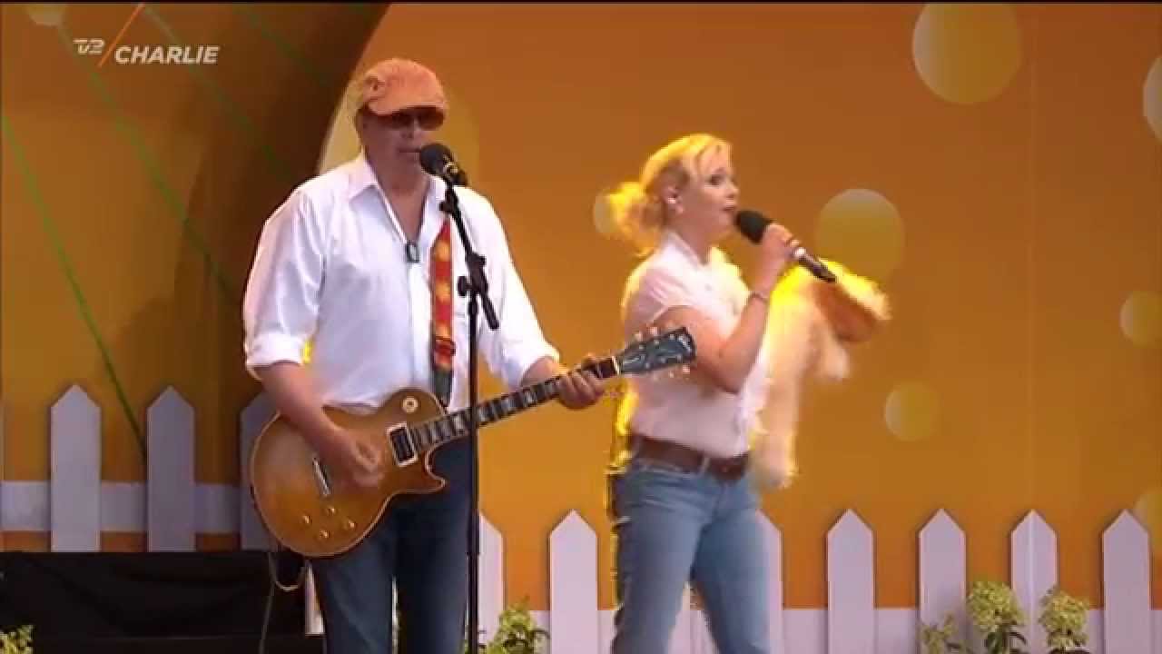 Vuffeli-vov / Michael Hardinger, Tania & Ben9 Boss Band (live) - YouTube