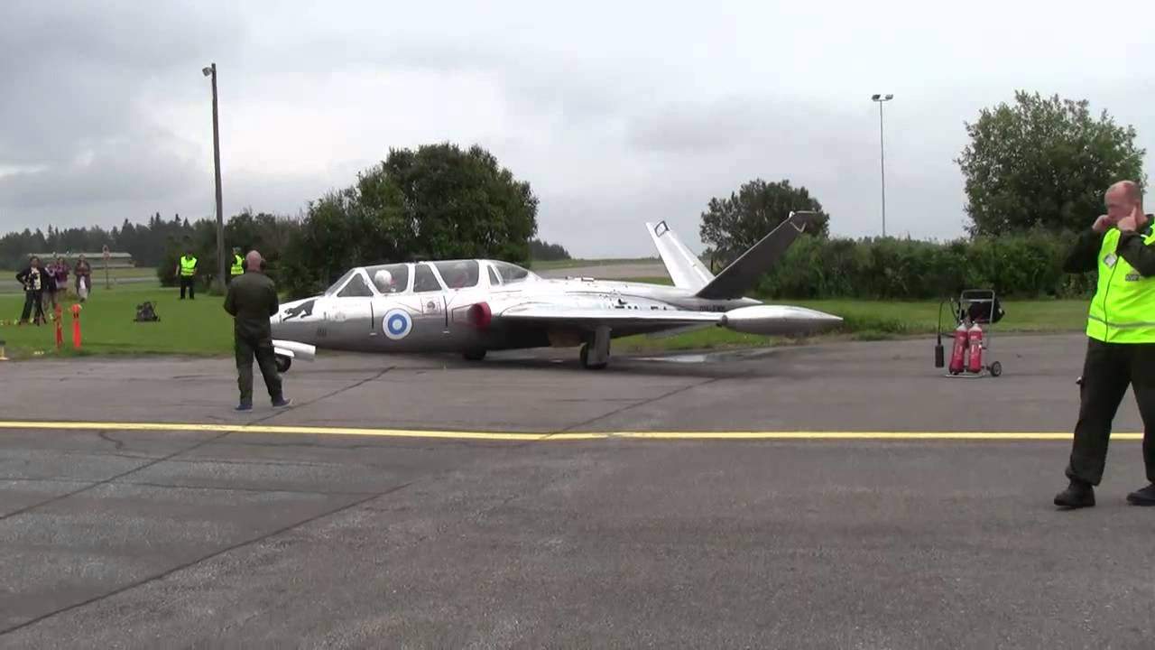 Fouga Magister Starting - YouTube