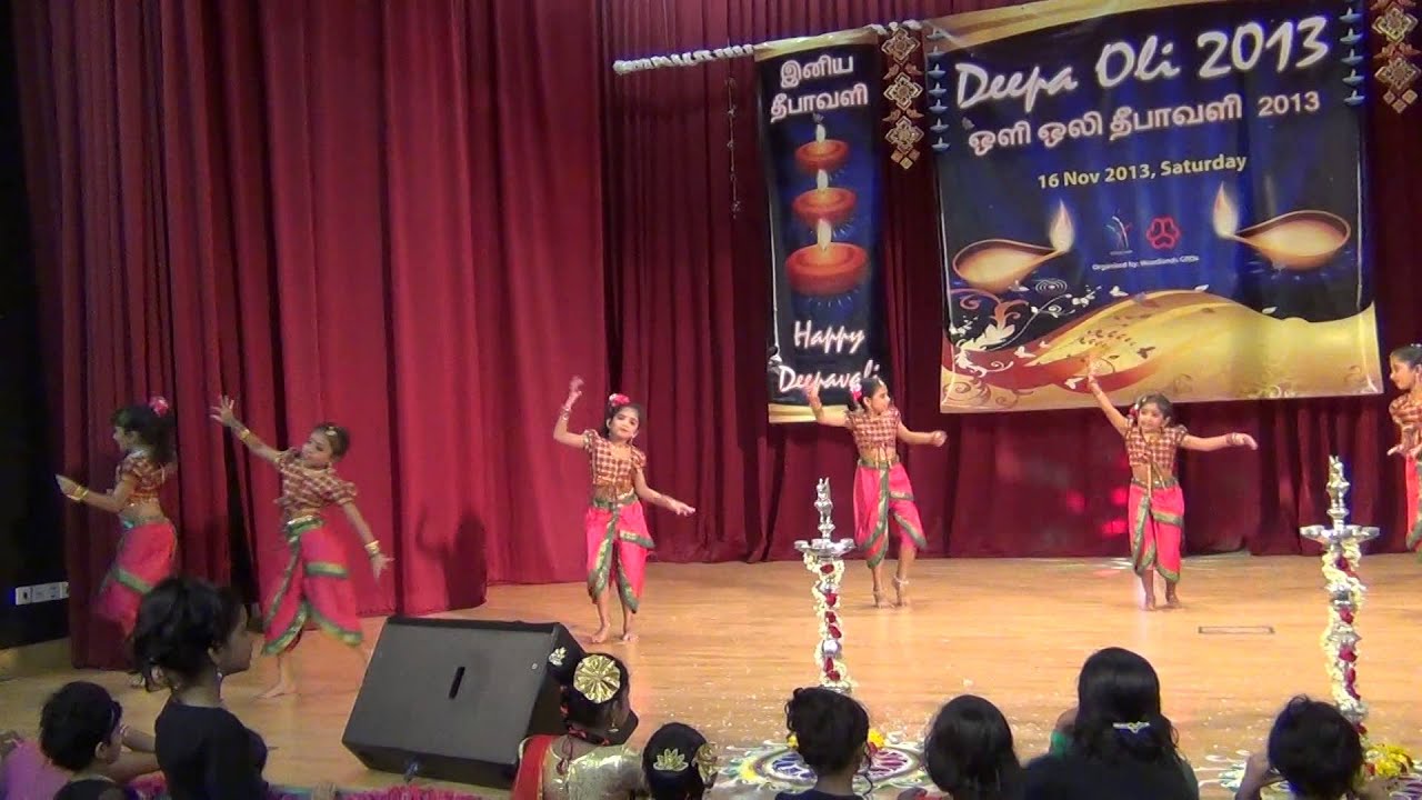 Woodlands little stars Deepa Oli dance - YouTube