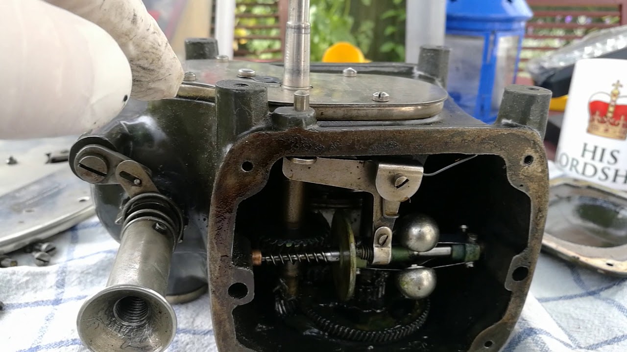 Garrard Super Gramophone Motor Inside Before Cleaning - YouTube