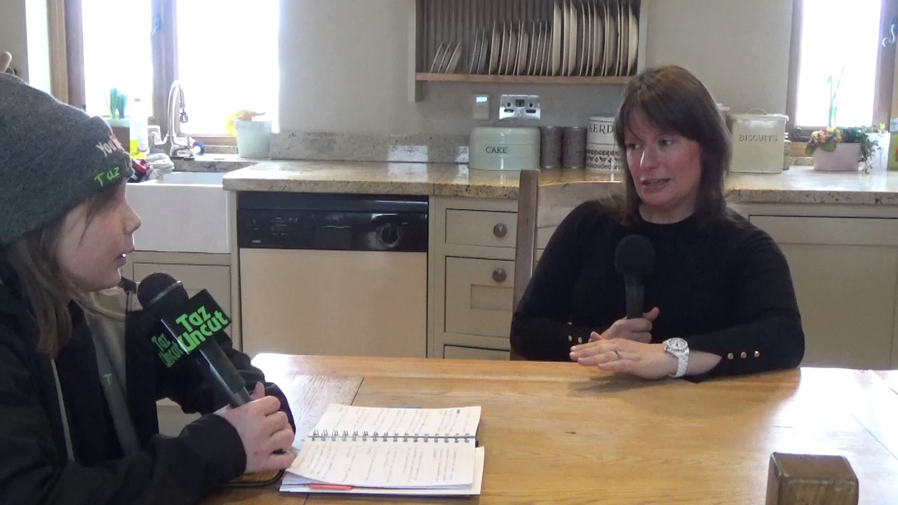 Rachael Simmonite Interview - YouTube