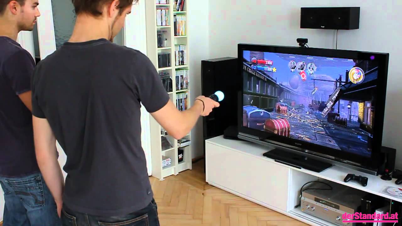 PlayStation Move: The Shoot - YouTube