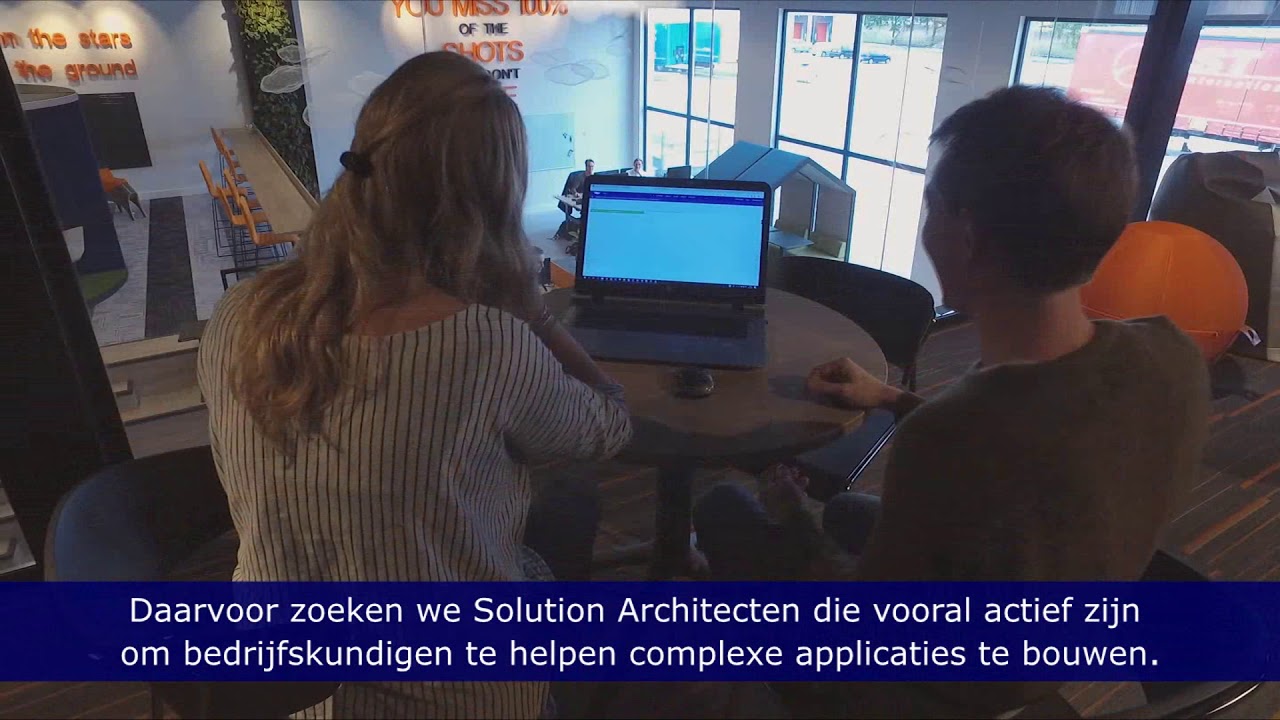 Solution Architect bij CAPE Groep - YouTube