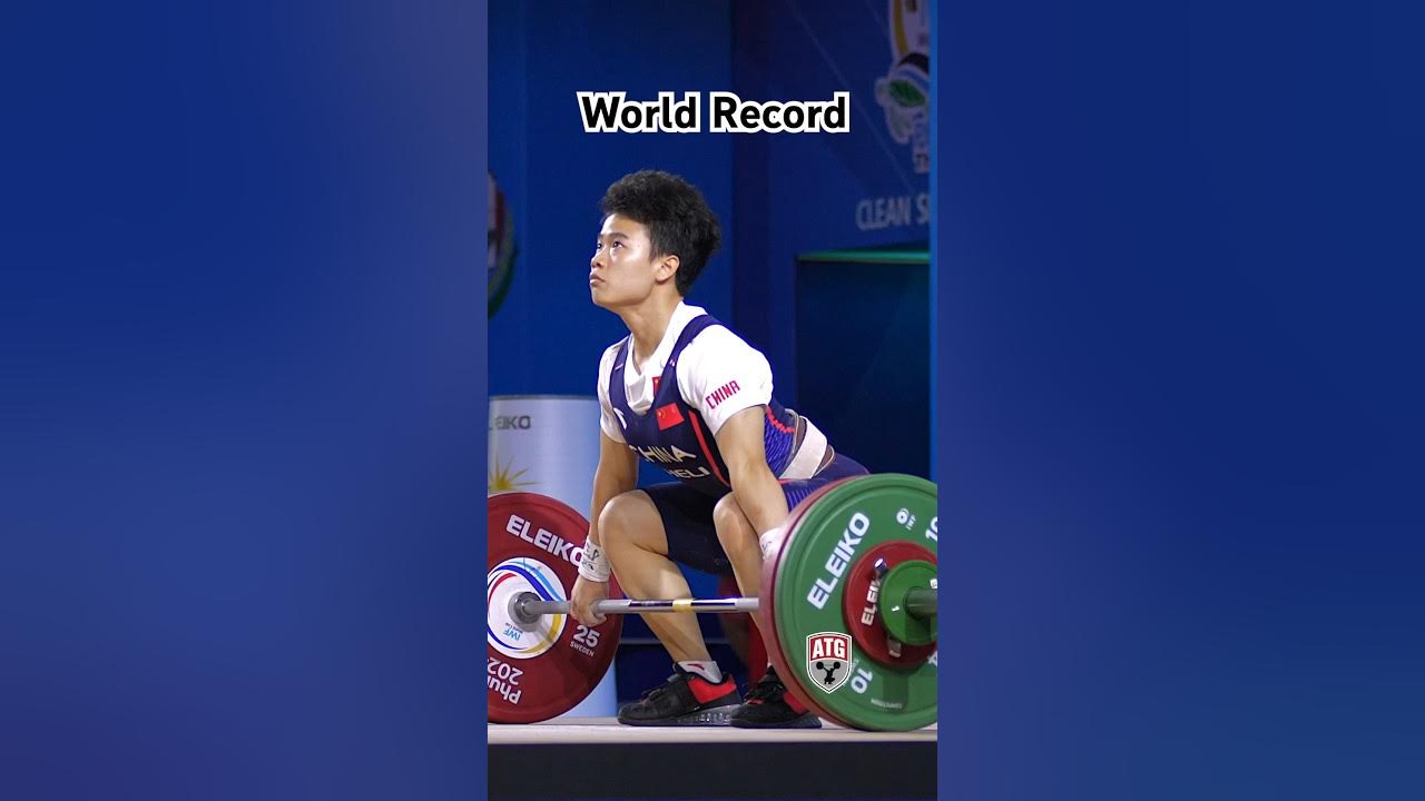 Hou Zhihui 🇨🇳 97kg / 214lbs Snatch World Record at 49kg! #weightlifting #slowmotion - YouTube