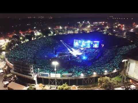 BTS Rose Bowl stadium concert - YouTube