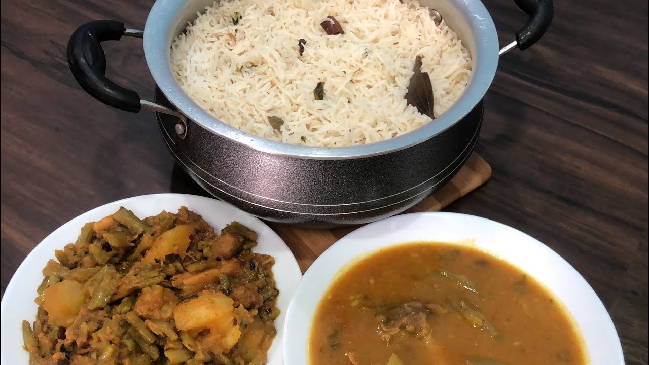 Bagara Khana, Daalcha, Phalli Gosht Ka Salan | Hyderabadi Best Combo ...