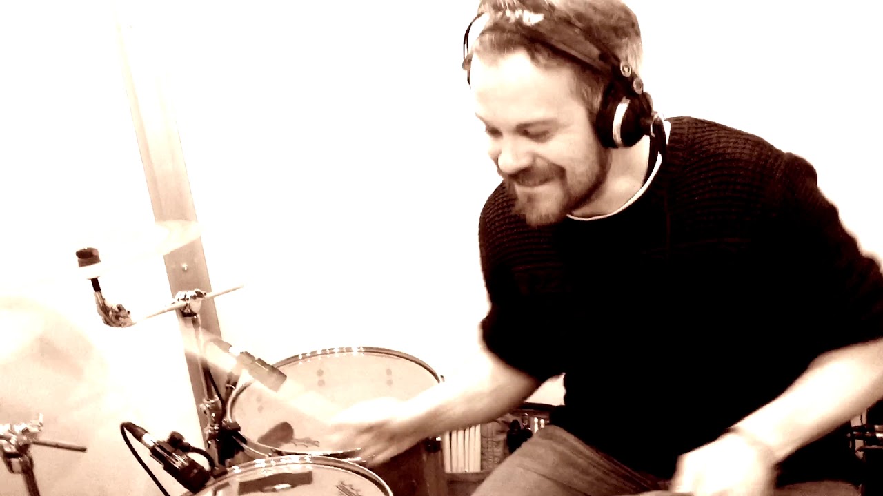 Stone Temple Pilots - Down - Drum Cover - YouTube