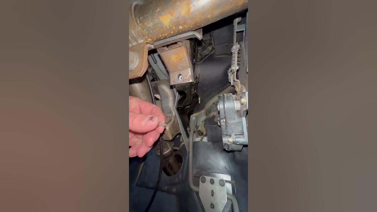 Keyless Entry Module Location 1996 Chevy OBS K3500 Dually. - YouTube